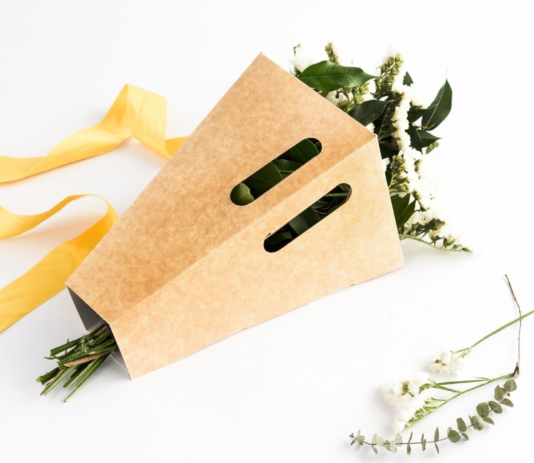 Cardboard boxes for flowers